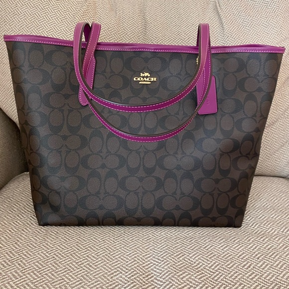 Coach | Bags | Nwt Coach City Tote In Signature Canvas Imbrowndark ...